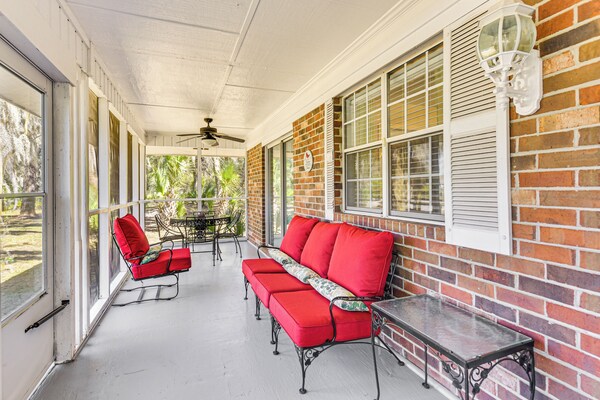 3 Mi To Dtwn Beaufort: Quiet Family Home W/ Yard - Beaufort, SC