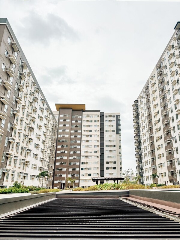 A Modern Zen Hideaway - Iloilo City