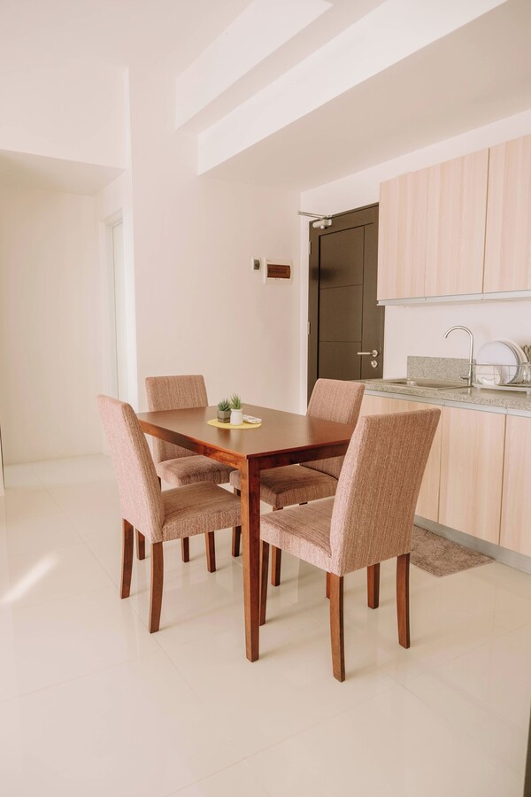 Spacious & Bright Family Escape - Oton