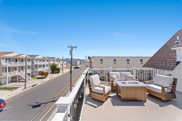 Beach Villa With Ocean Views! - Stone Harbor, NJ