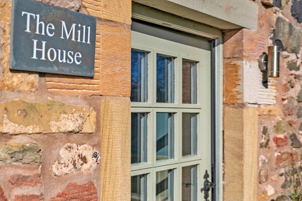 Finest Retreats - The Mill House - Melrose