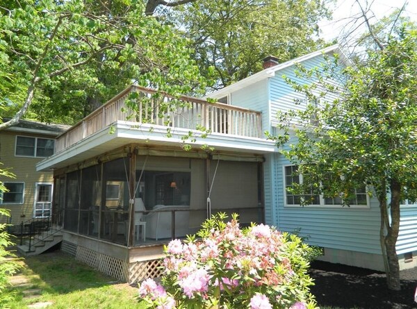 Spacious 5-bed Beach Cottage In The Pines  Walk To Shops, Dining & Beach! - Lewes