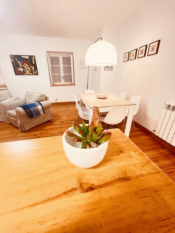 Apartamento Cómodo, Tranquilo Y Céntrico En Pleno Casco Histórico De Hondarribia - Bera