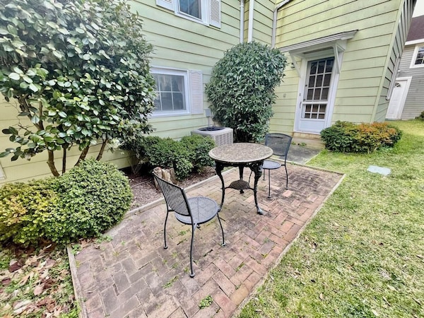 Award-winning Beach Cottage: 4br, Steps To Beach, Restaurants & More! - Rehoboth Beach, DE