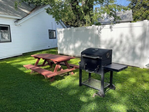 Walk To Beach, Dining & Shops! Cozy Apartment 1 Block From Rehoboth Ave - Rehoboth Beach, DE