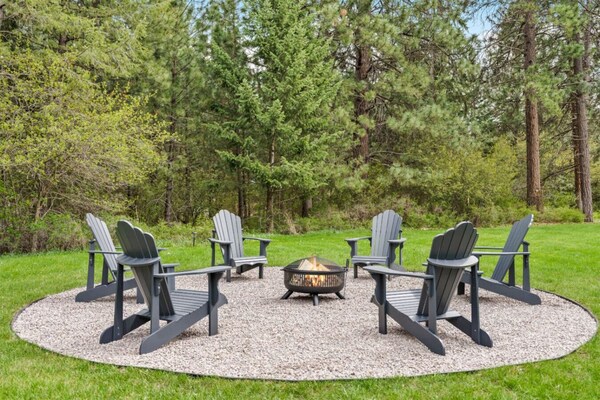 Charming Apt Near Glacier With Pickleball Court - Columbia Falls, MT