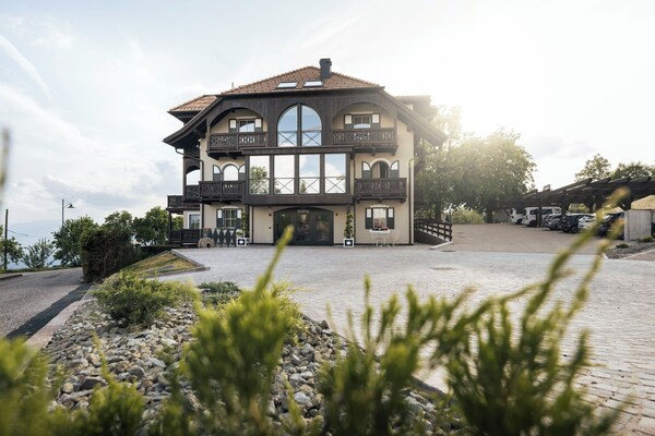 Bella Posta: Nigelnagelneues Apartment Allegra Für Reiselustige Familien - Ritten