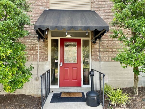 Like Home At Fairmont - Lexington, KY