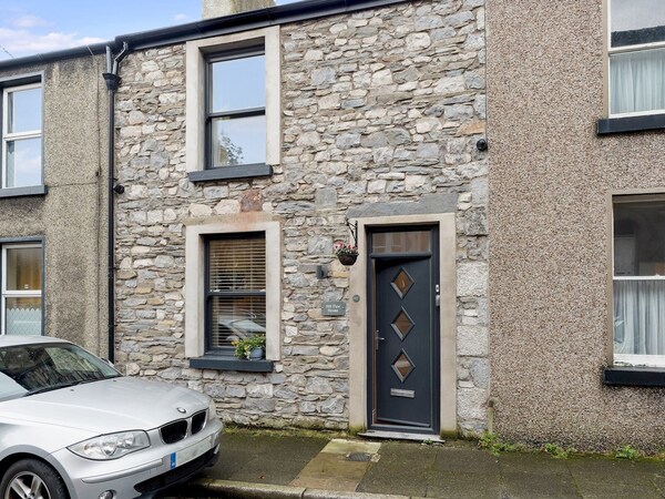 Pass The Keys | Lovely 2 Bed With Pool Table | Ulverston - Ulverston
