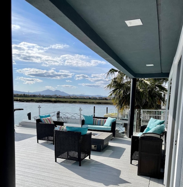 Large Water Front Discovery Bay Home-5 Mins To Fast - Brentwood, CA