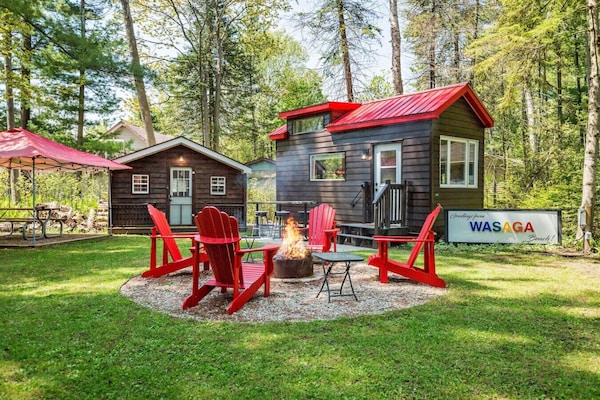 Tinyhome | Watercrafts+firepit+bbq - Wasaga Beach