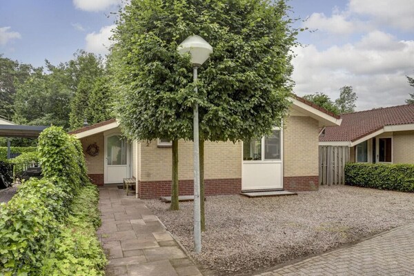Luxe Boshuisje Op Kleinschalig Park Op De Veluwe - Putten