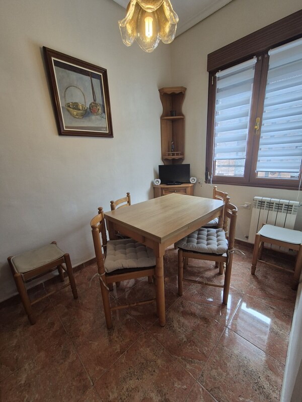 21a05 Apartamento En Moreda - Mieres