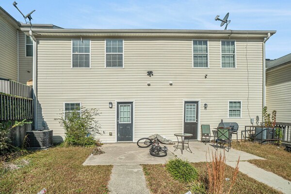 4-bedroom Townhome In Marvelous Conyers With Wifi, Ac - Conyers, GA