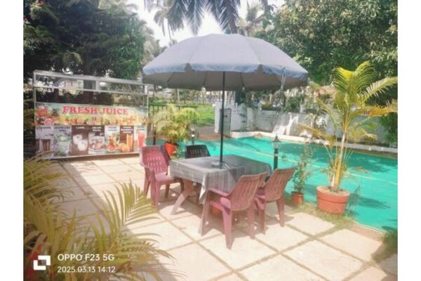 Ve Maria Guest House & Family Restaurant - Colva