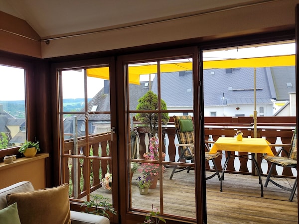 2-room Apartment With Roof Terrace On The 2nd Floor - Marienberg