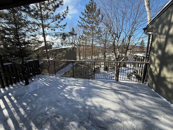 -Nansenhus -Ski In/out -4 Bedrooms -Ev Charger -Fire Place - Mont-Tremblant