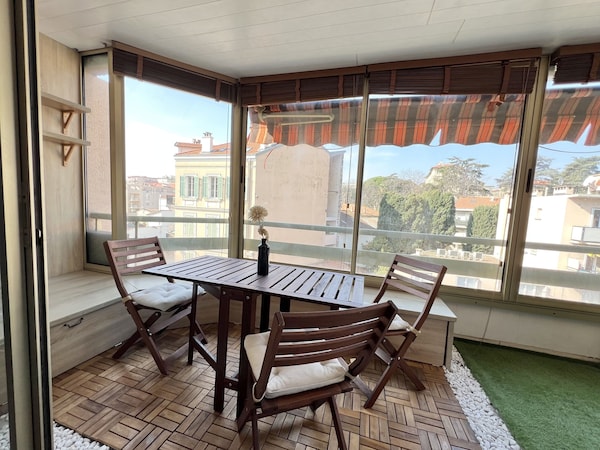 Appartement T2 Avec Terrasse à Cannes - Le Cannet