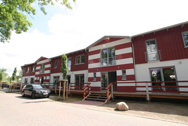 Komfort-appartment Mit Eigenem Badezimmer - Putbus