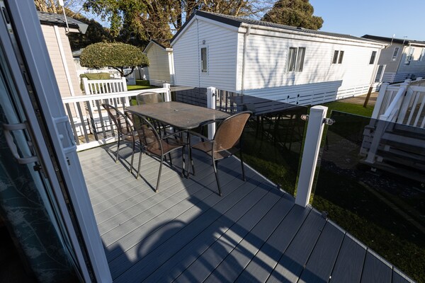 Sea Dreams - A Pet Friendly Property On Sandhills - Mudeford
