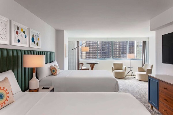 Ideal Mix Of Comfort And Value! 2 Comfortable Units, Near Marina City! - Chicago, IL