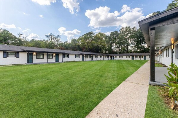 Spacious 2br | Prime Location - Columbus, GA