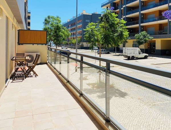 2bed Flat W/ Rooftop Pool In Marina Village, Olhão - Faro