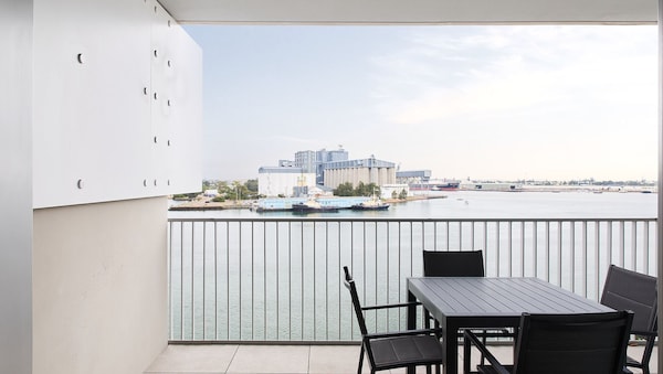 Portside On Honeysuckle - 1 Bed Option - Merewether