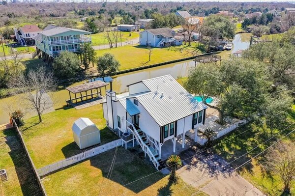Waterfront Retreat W/ Pool: Family & Fishing Escape In Baytown, Near Houston - Highlands, TX