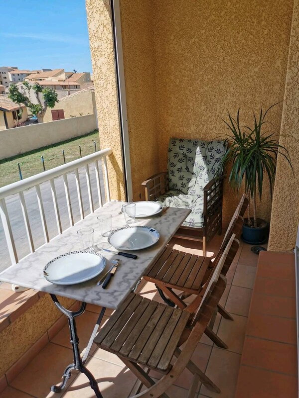 Bel Appartement Au Calme à 150 M De La Mer - Saint-Pierre-la-Mer