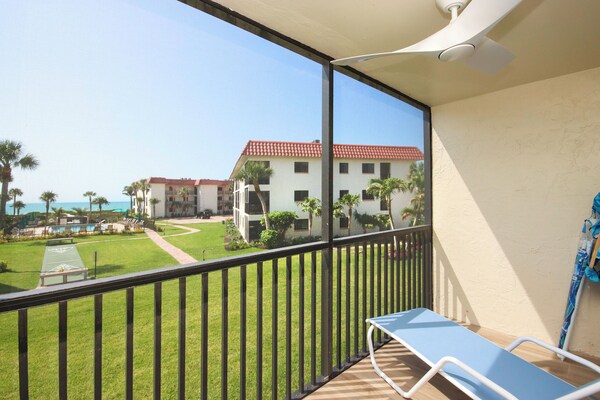 A Spacious 2br Ocean View Condo On Sanibel Island 3c2 - Sanibel, FL