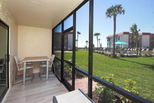 Unbeatable Beach Location On Sanibel Island - Sandalfoot 4b1 - Sanibel, FL
