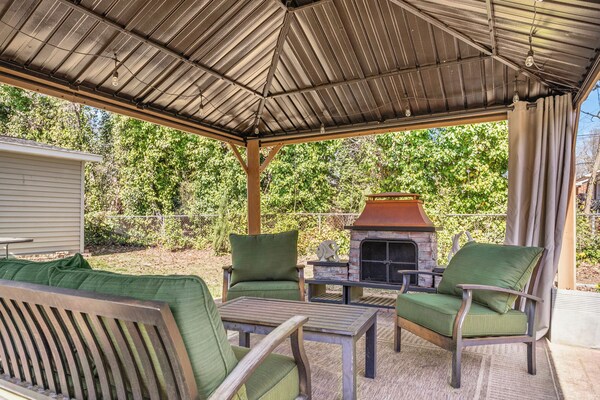 Spacious Living Near Elon University! - Burlington, NC