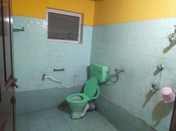 4-bedroom House In Charming Kolkata With Ac, Wifi. Enjoy Your Stay - 加爾各答