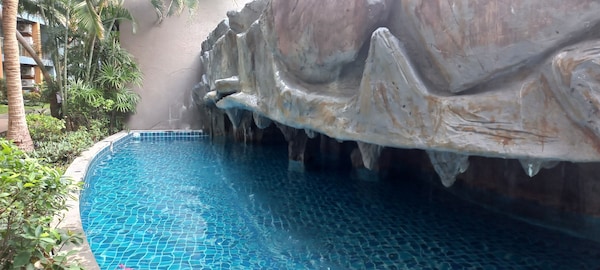 Paradise Now! Sauna Gym Pool Restaurants All In Resort - Pattaya City