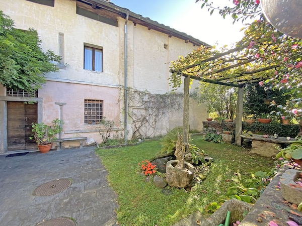 Typical Ticino House With A Special Atmosphere On The Edge Of The Village - Lake Maggiore