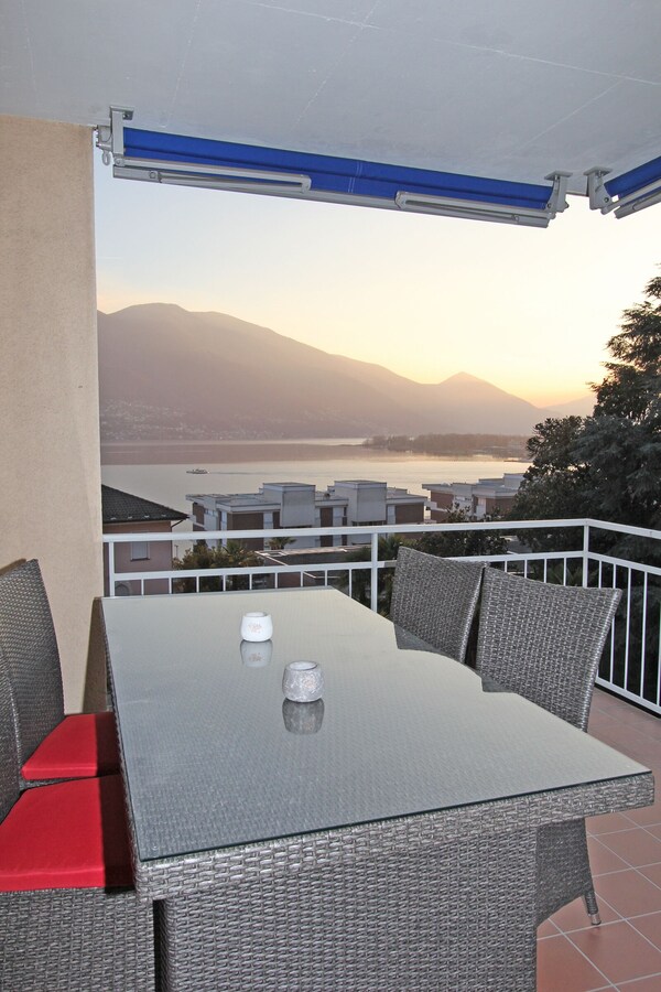 Renovated Apartment With A Beautiful View In A Central Location - Minusio