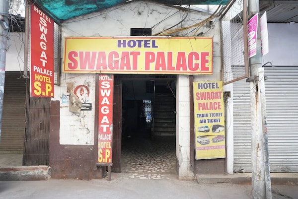 Welcome To Our Hotel, Where Comfort Come Together To Create An Experience. - Nueva Delhi