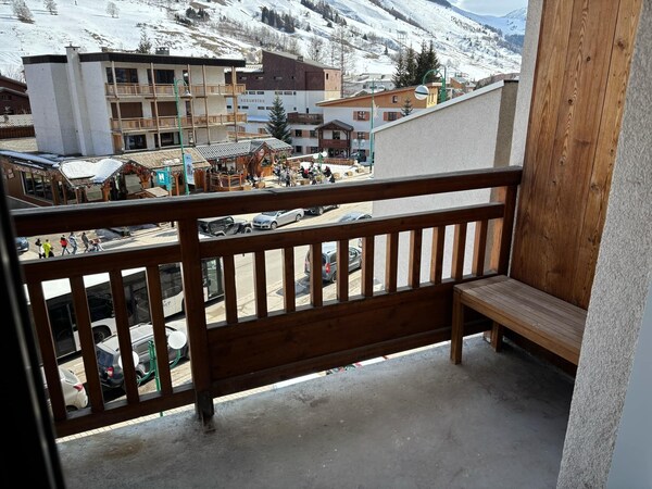 Studio With Mountain View Balcony - Les Deux Alpes