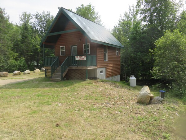 Well Equipped 3-bedroom Chalet In Andover Maine Including  Ac, Wifi. - New England