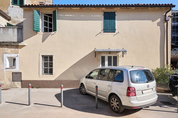 Romantic Stone House In The Center Of Umag Next To The Beach! - Umag
