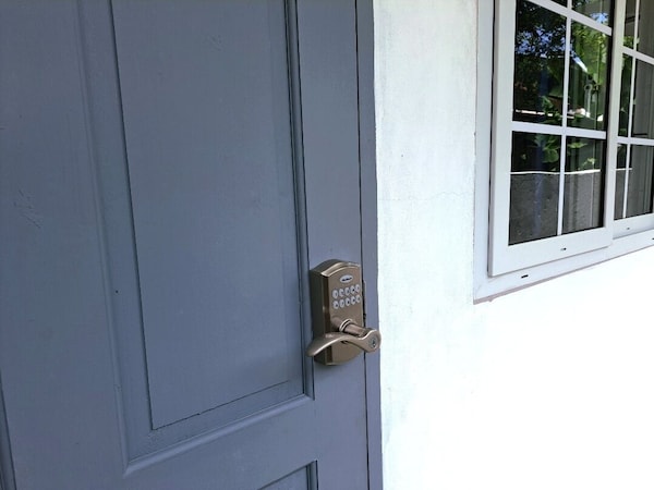Charming 1-bedroom Apartment In Cool \Nwoodbrook, Port Of Spain With Ac, Wifi - Port of Spain
