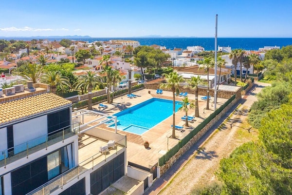 Apartment 'Sa Perdiu 14' Near The Beach With Shared Pool, A/c, Private Terrace And Wi-fi - Cala Galdana