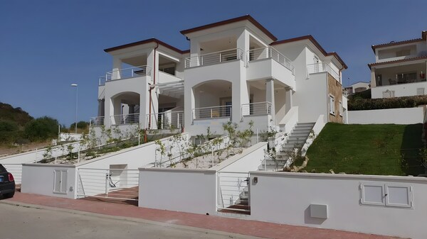 Apartamento 'Virginia' Con Vistas A La Montaña Y Aire Acondicionado - Posada
