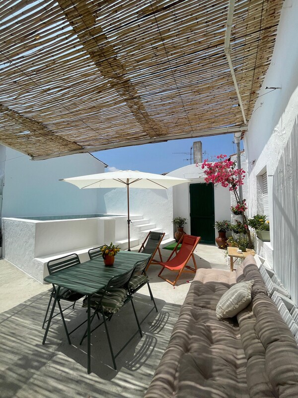 Casa De Vacaciones 'A Casa Dos Raminhos' Con Piscina Privada Y Terraza - Vera Cruz