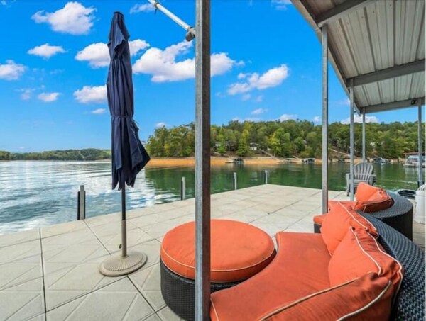 Secluded Cabin On Norris Lake, Family Friendly, Gentle Slope To Lake, Sleeps 16+ - Norris Dam State Park, Rocky Top