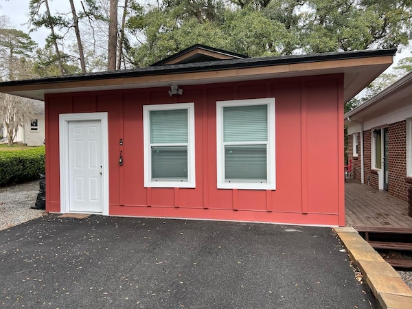 Luxurious Super Spacious Home - Tallahassee, FL
