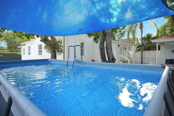 Miami Chateau Pool/hottub/prking - Miami, FL