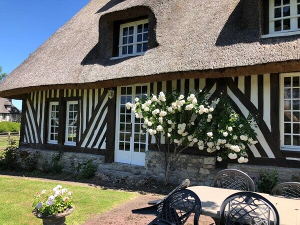 Chaumière Normande à 10 Min De La Mer - Ferme Du Lieu Bill - Blonville-sur-Mer