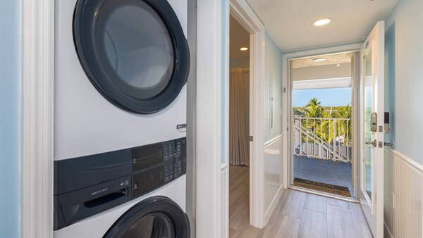 Ocean View Treehouse Double King Suite 3403 - Florida Keys, FL